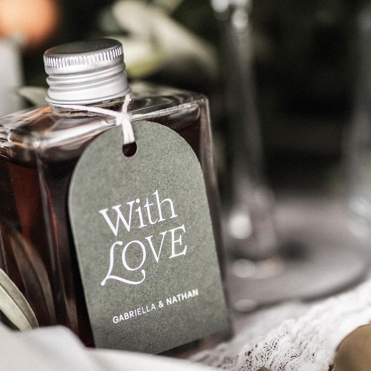 Explained: what are favours at a wedding? – Peppermint Press